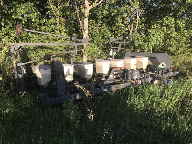 Planter - Nex-Tech Classifieds