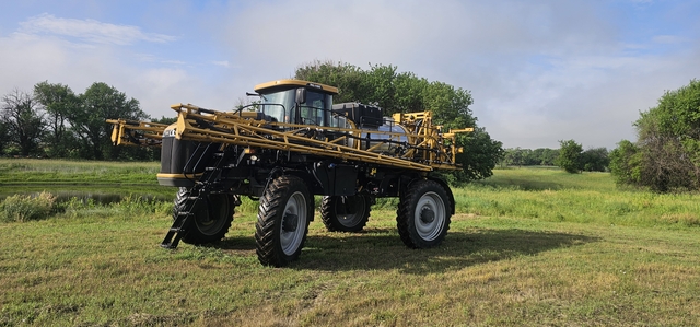Rg1100 rogator sprayer - Nex-Tech Classifieds