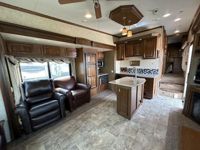 2015 Palomino Columbus Fifth Wheels 295RL - Nex-Tech Classifieds