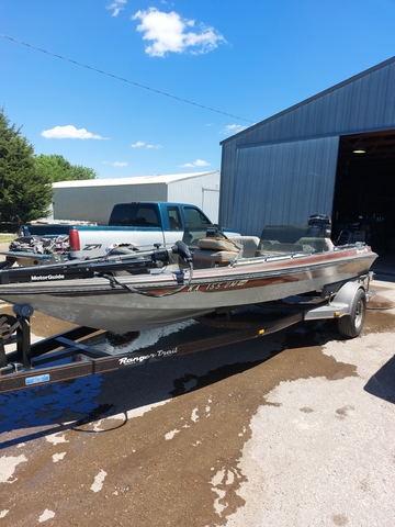 1985 18' Ranger 373V bass boat w/150 XR2 Mercury & trailer - Nex-Tech ...