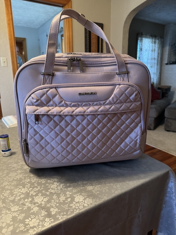 Ladies Rolling Laptop and Workstation - Nex-Tech Classifieds