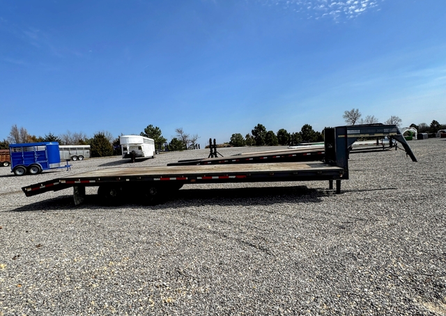 30' Dual Tandem Flat Deck Trailer - Nex-Tech Classifieds