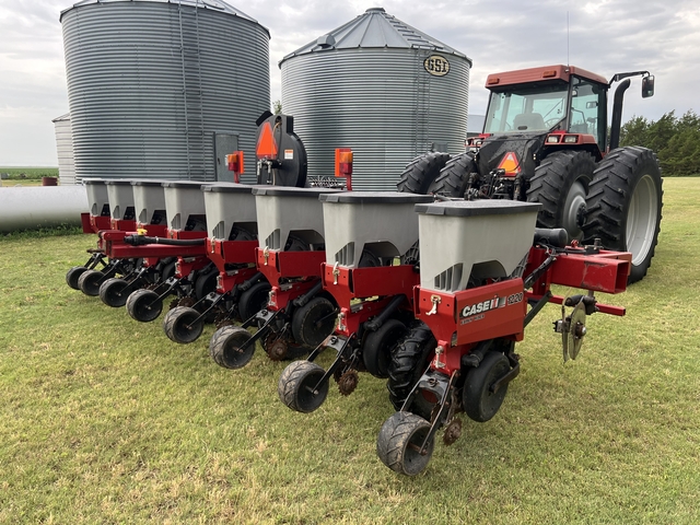 2009 CaseIH 1220 8 Row Planter - Nex-Tech Classifieds