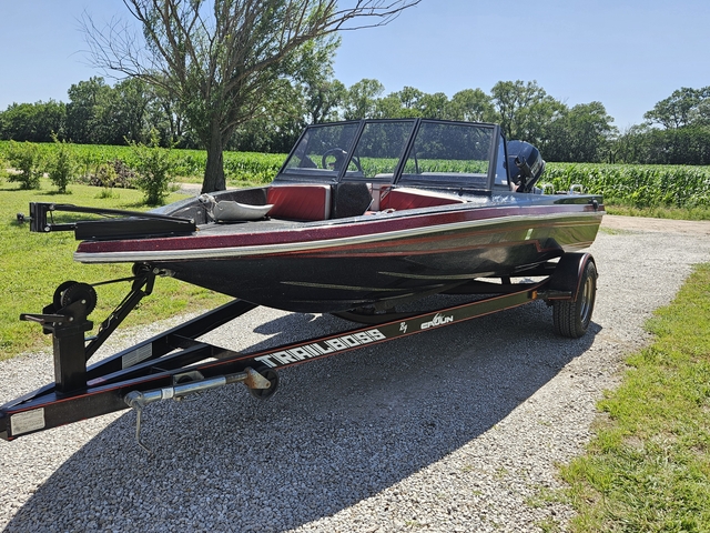 1990 17' Ragin Cajun Sport Fish & Ski - Nex-Tech Classifieds