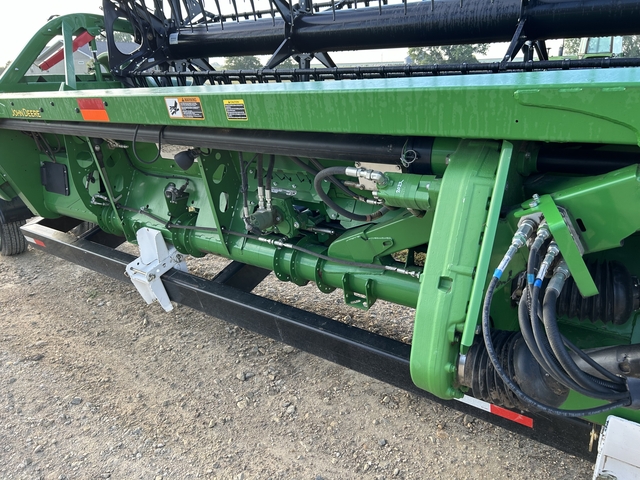 JD 635 Flex Draper - Nex-Tech Classifieds