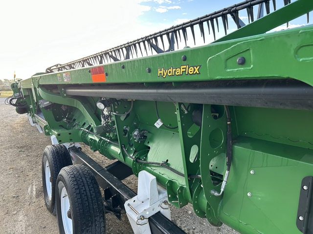 JD 635 Flex Draper - Nex-Tech Classifieds