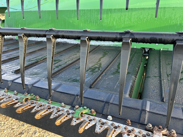 JD 635 Flex Draper - Nex-Tech Classifieds