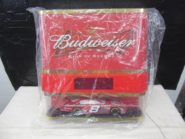 Very Rare Budweiser Racing Showcase Clock NIB REDUCED - Nex-Tech ...
