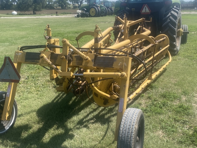 Vermeer R23 Twin Rake - Nex-Tech Classifieds