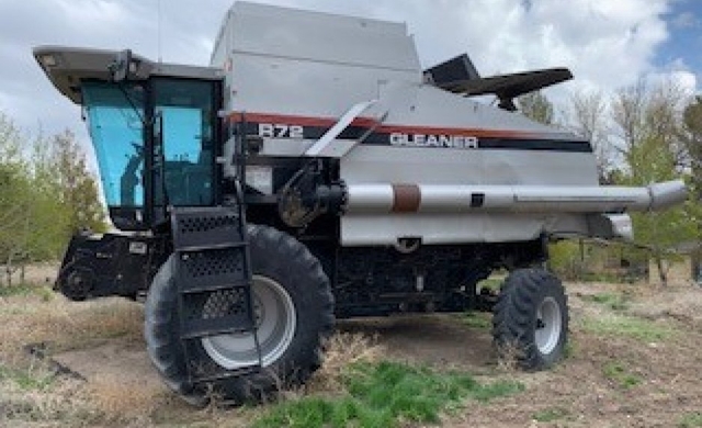 Looking for a Gleaner combine 1998+ R62/R72/R65/R75 - Nex-Tech Classifieds