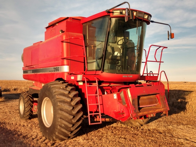 Case-IH 2166 combine - Nex-Tech Classifieds