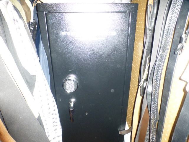 Metal Gun cabinet Digital Lock and Key - Nex-Tech Classifieds