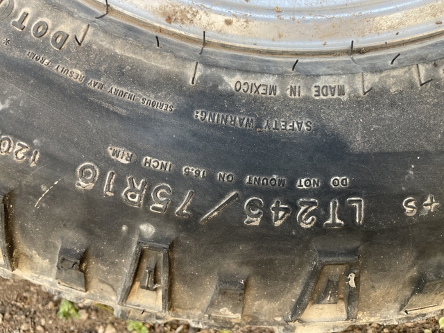 8x6.5 Chevy Silverado Hd takeoffs - Nex-Tech Classifieds