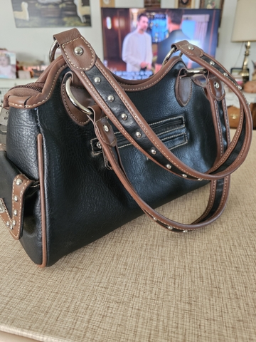 New With Tag Purse - Nex-Tech Classifieds