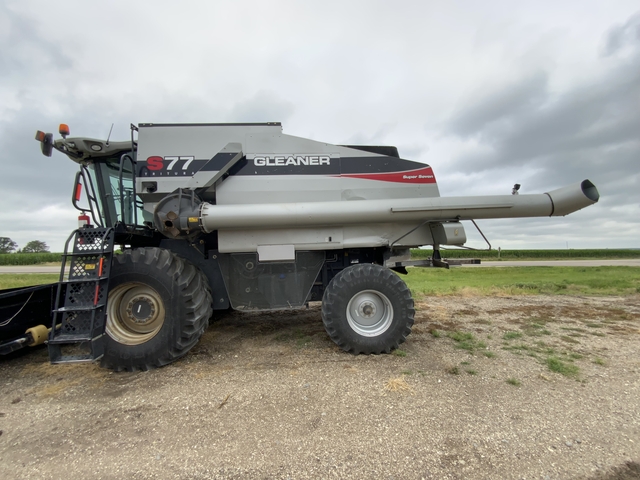 2011 Gleaner S77 Combine - Nex-Tech Classifieds