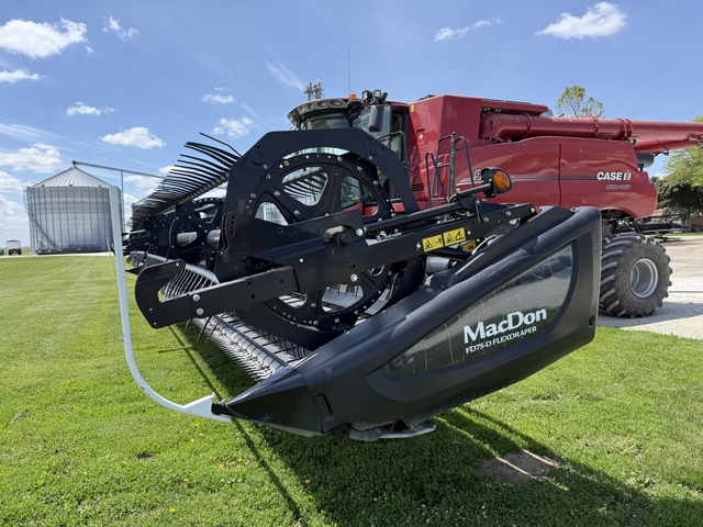 #2337 2017 MacDon FD75D Draper Head - Nex-Tech Classifieds