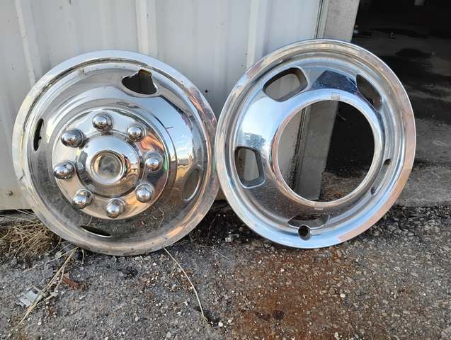 Hub cap - Nex-Tech Classifieds