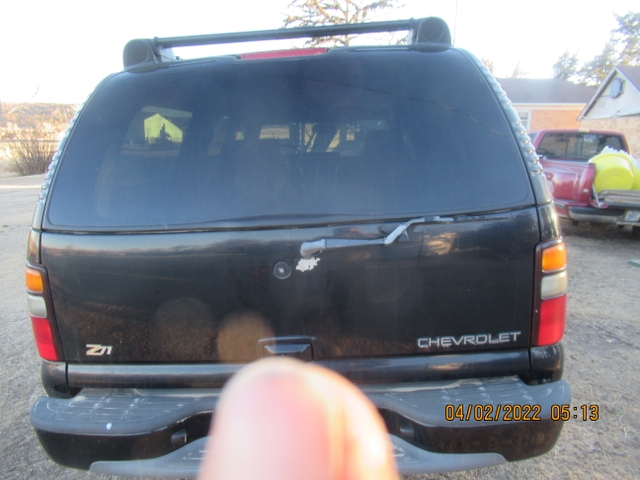 05 suburban - Nex-Tech Classifieds