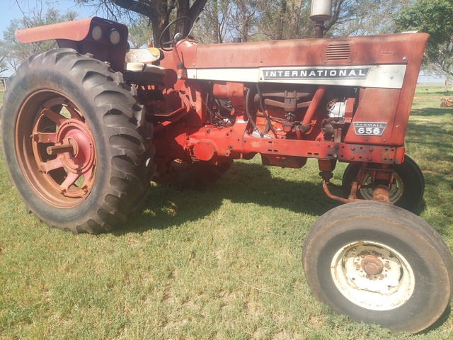 656 International Tractor - Nex-Tech Classifieds
