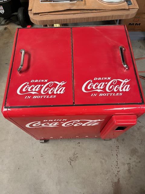 Coca Cola Ice Chest - Nex-Tech Classifieds