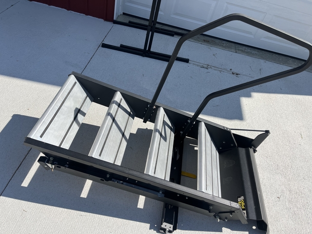 Lippert solid step camper steps - Nex-Tech Classifieds