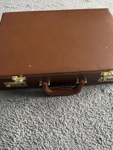 New Leather Briefcase - Nex-Tech Classifieds