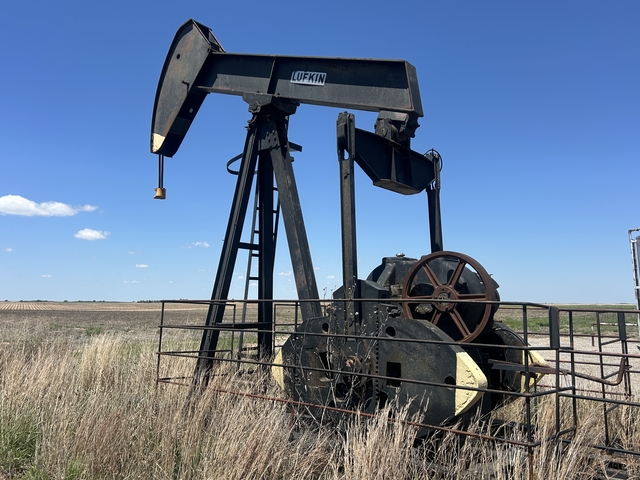 Lufkin 114 Pumping Unit - Nex-Tech Classifieds