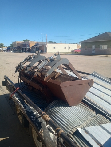 Slider bucket and graffel - Nex-Tech Classifieds