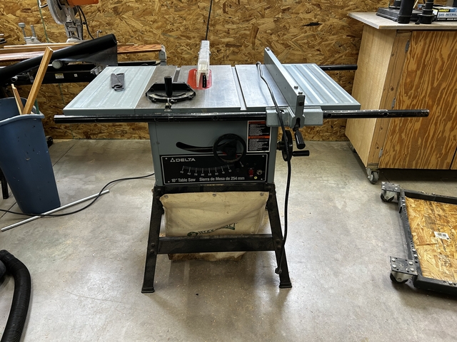 Delta 10” table saw - Nex-Tech Classifieds