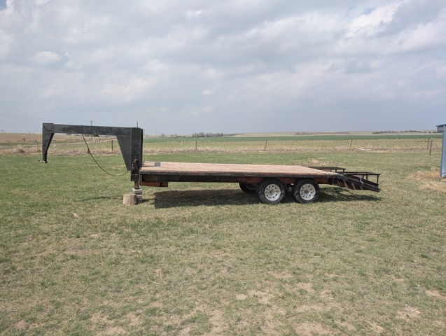 20' gooseneck trailer - Nex-Tech Classifieds